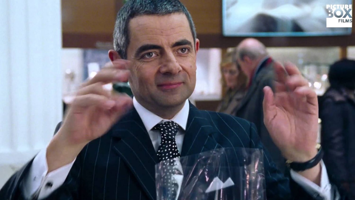 love actually rowan atkinson picnic video - Picnic English